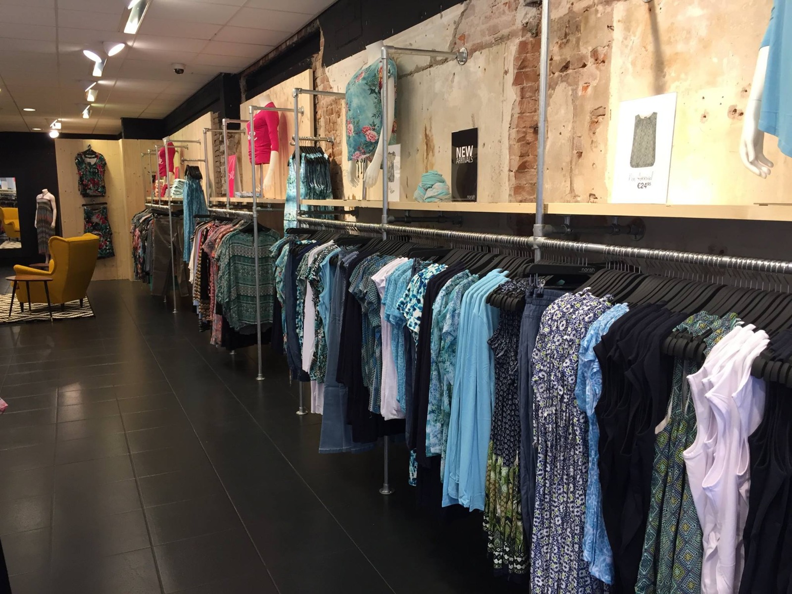 Inspiratie voor winkel en kantoor| Steigerbuis Online